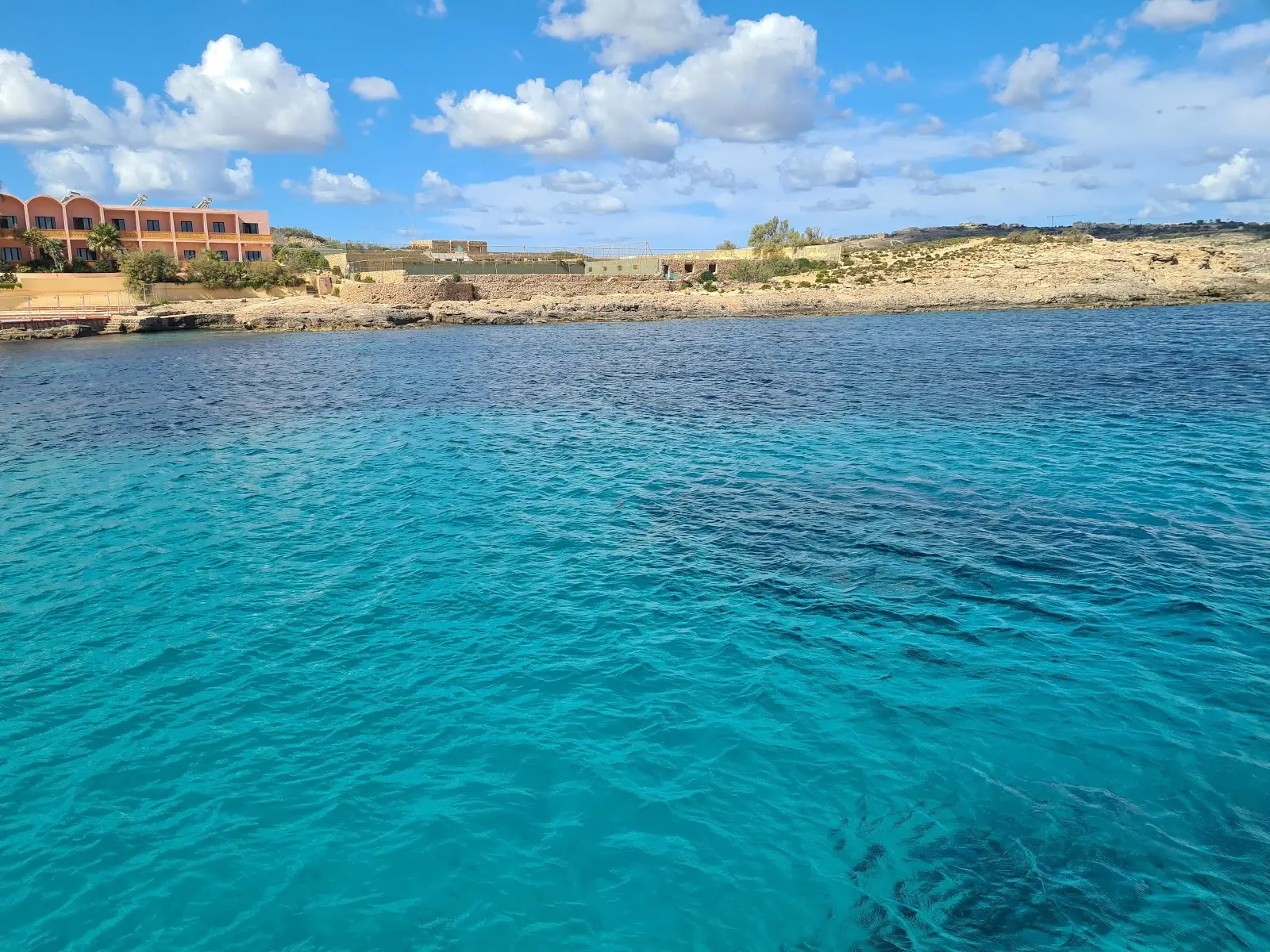 San Niklaw Bay - Comino - Ferry to Comino
